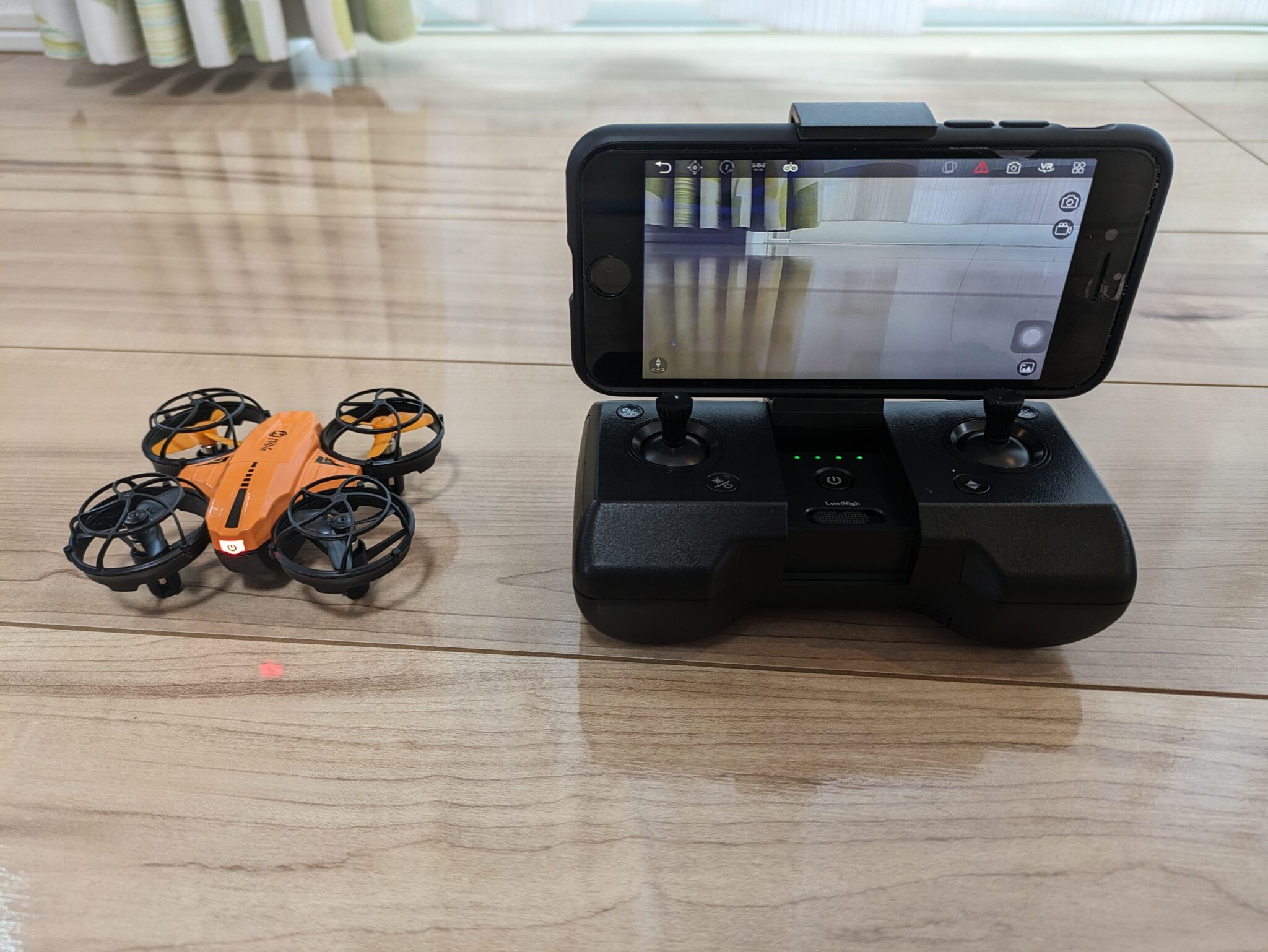 トイドローン Holy Stone HS420は買うべき?実際に操作したレビューをご紹介します!! | SKY BIBLE